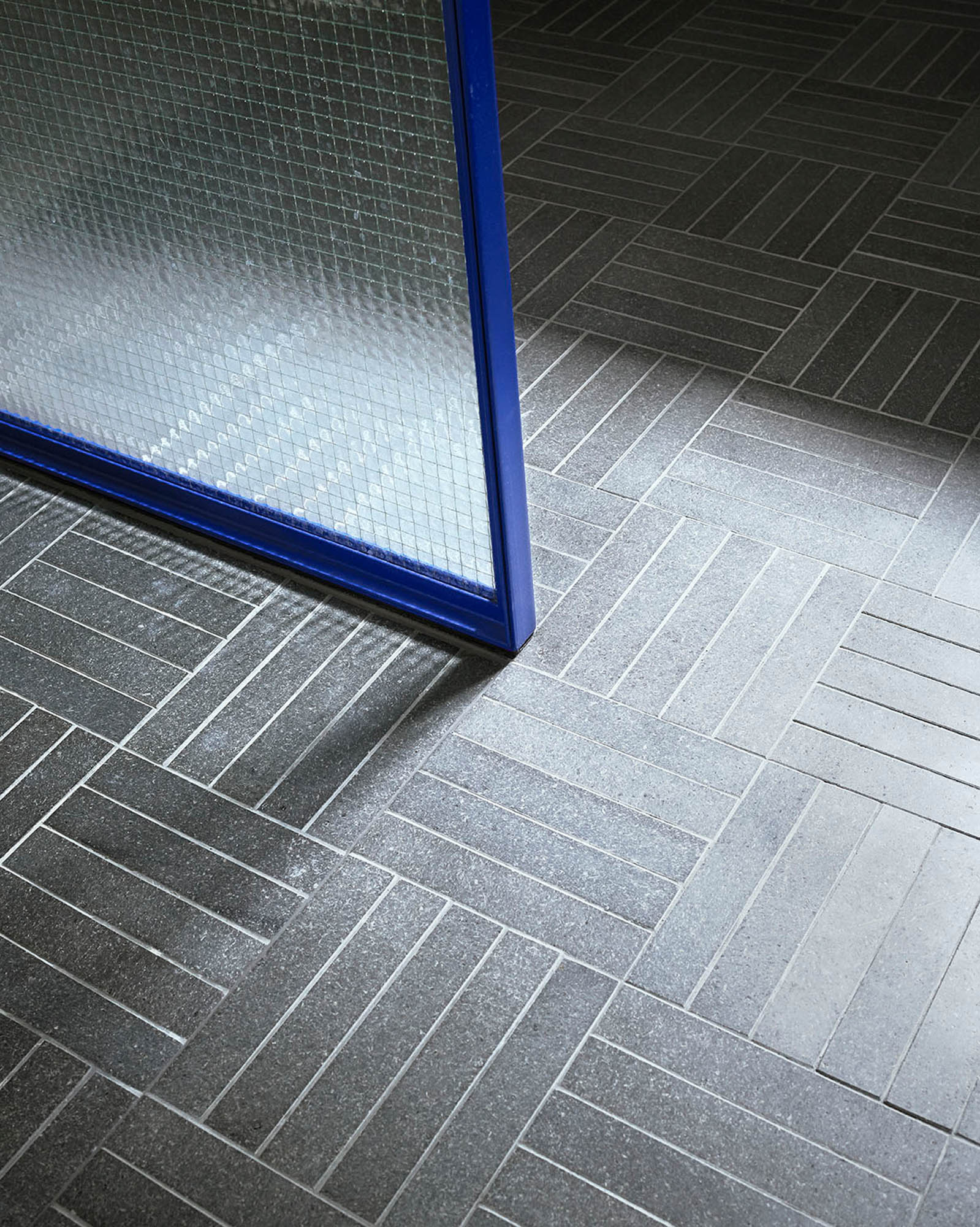 Electric Indigo – File Under Pop